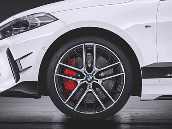 19” M Performance Dubbelspaak 555M - F40/F44 36115A143D2 | BMW Accessoires